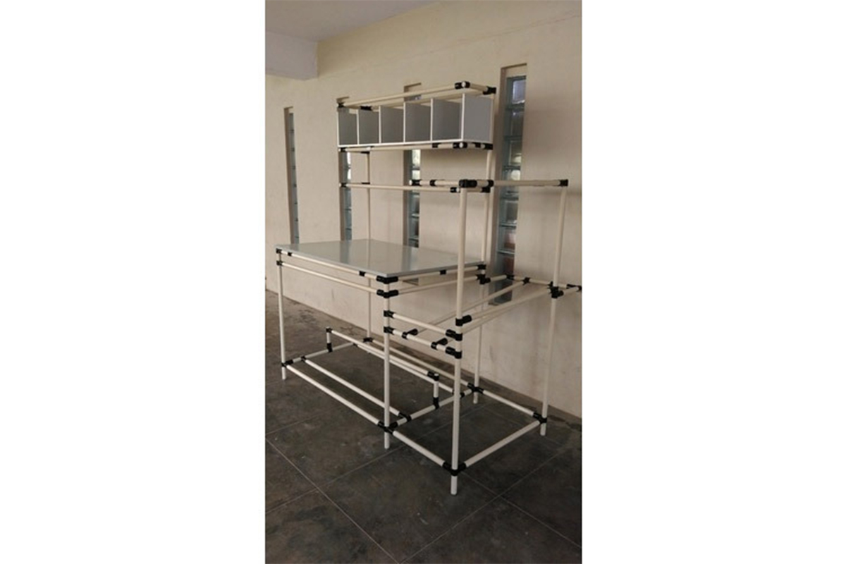 FIFO RACKS & PIPE JOINT TROLLEYS & TABLES | Material Handling Products